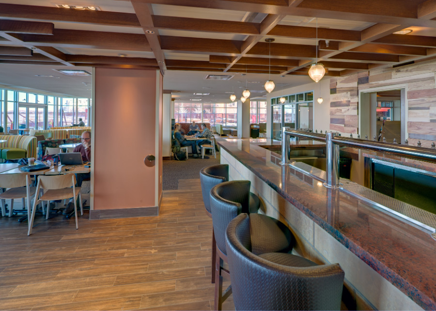 Profile: Lakeview Lounge